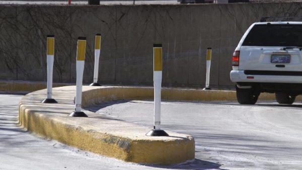 Safe-Hit® Delineator Post - Valtir