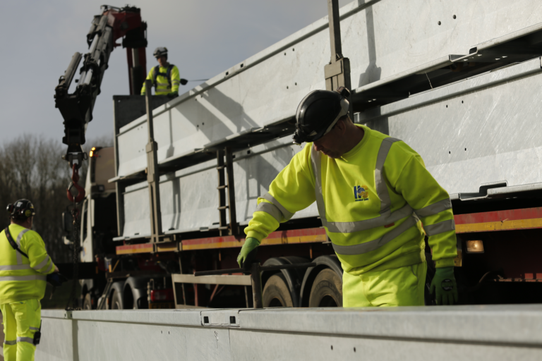 HighwayGuard™ Barrier - Valtir