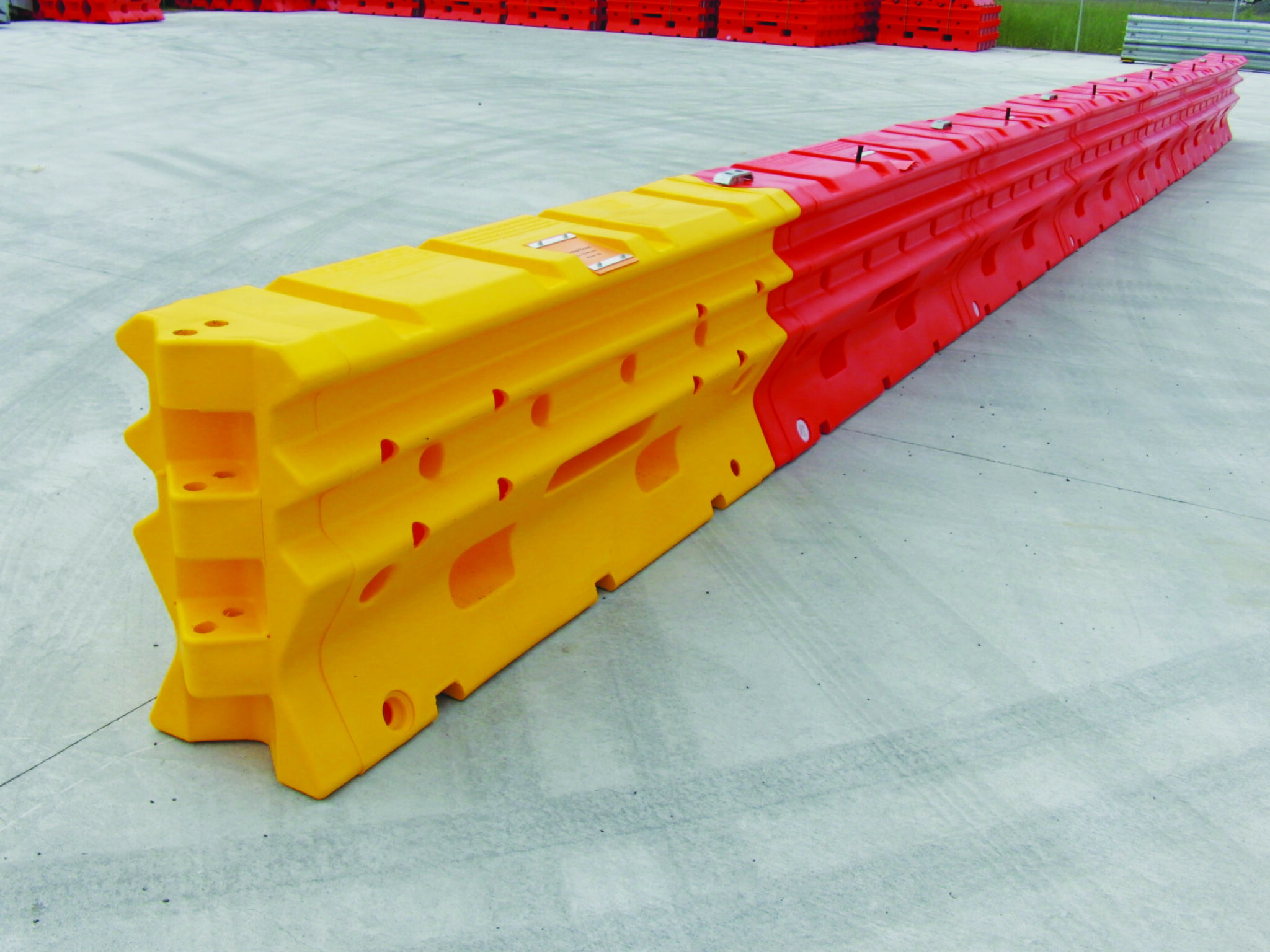 ArmorZone® TL-2 Water-Filled Barrier - Valtir